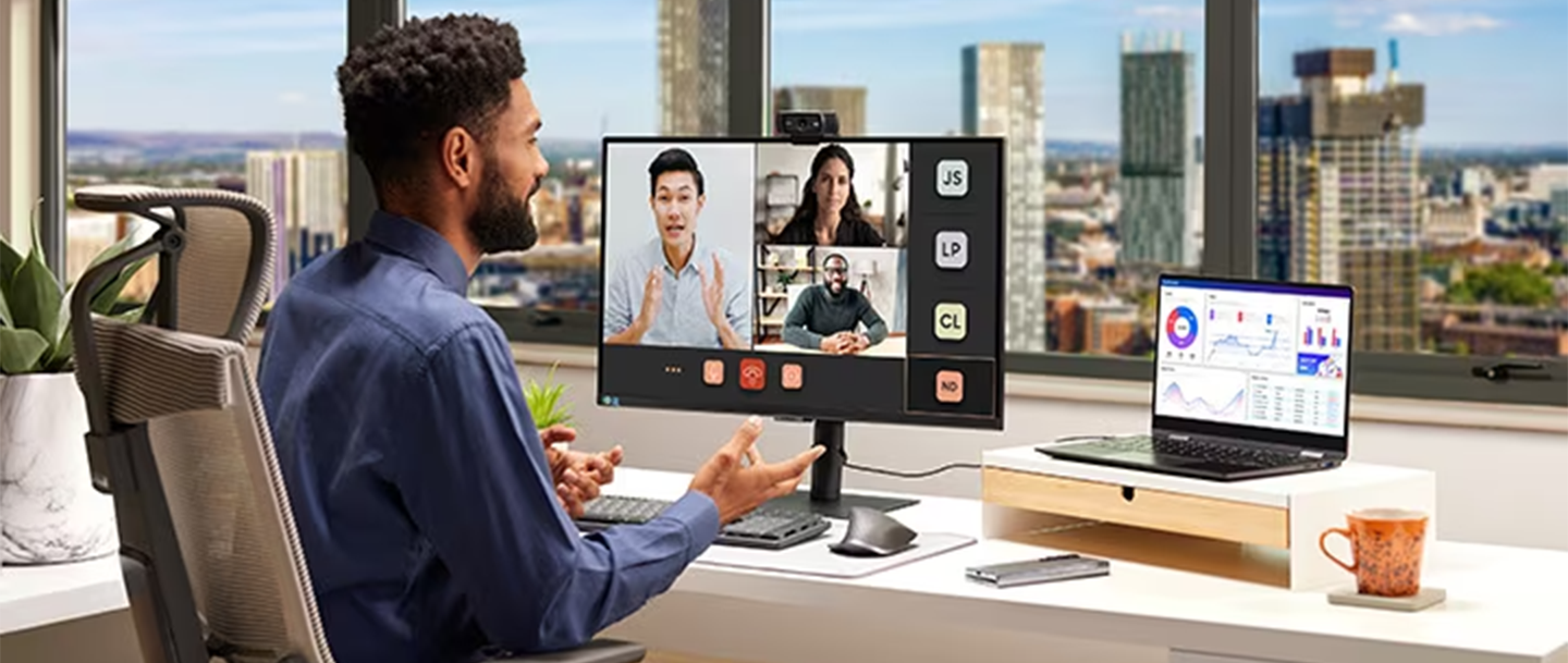 Find The Best Monitor Size For Gaming and Work | Samsung UK