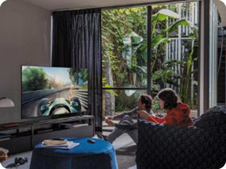 QLED vs OLED vs Neo QLED TVs: Which TV is Best For You | Samsung UK