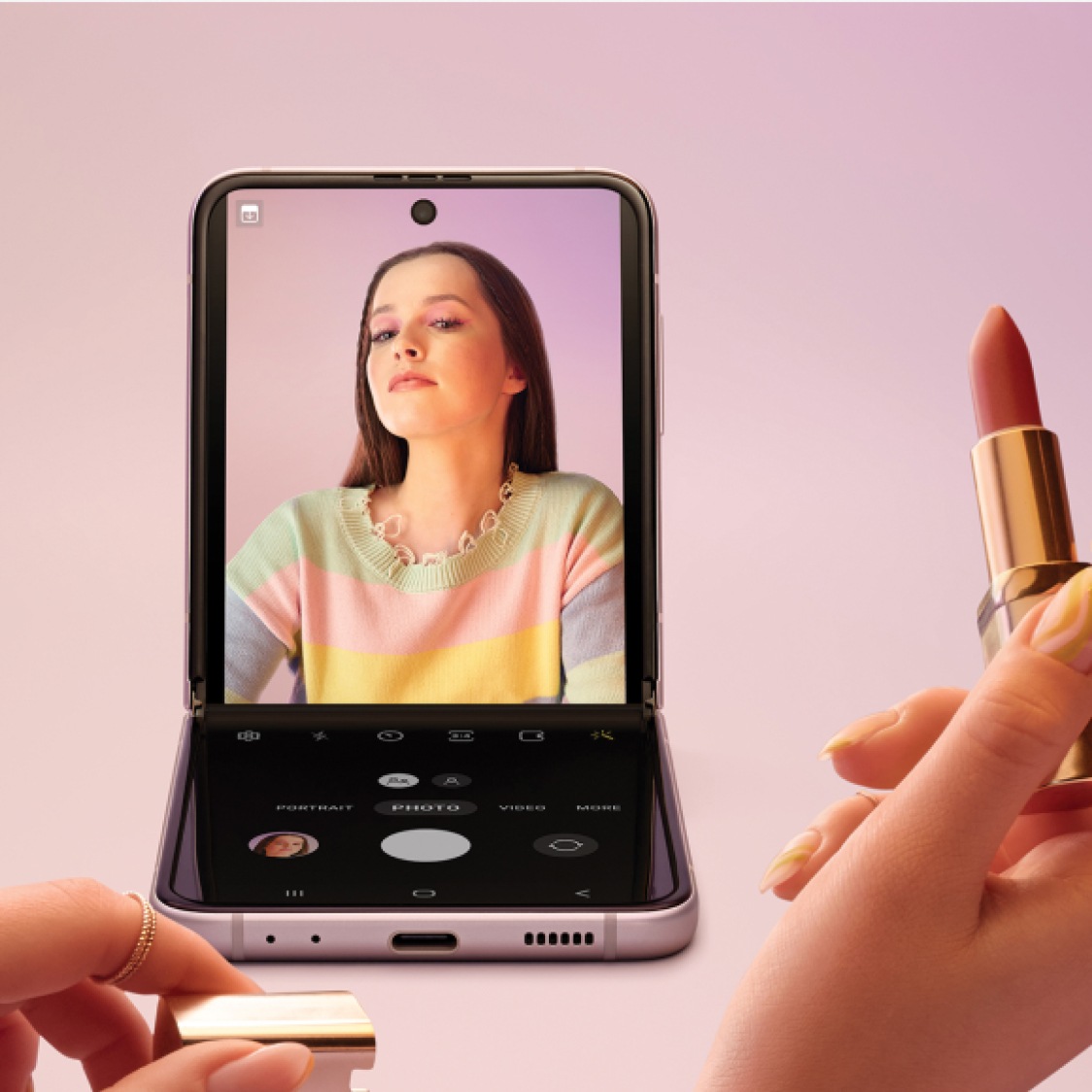 [How-To] Go Hands-Free with Flex Mode | Samsung Australia