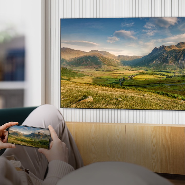 Smart TV | Screen Mirroring & Multi View | Samsung Australia
