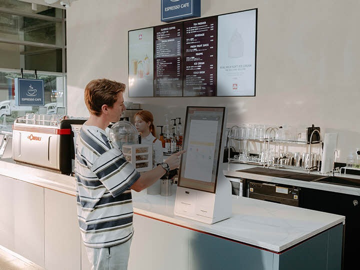 Samsung B2B Integrated Offering | Samsung Business Canada