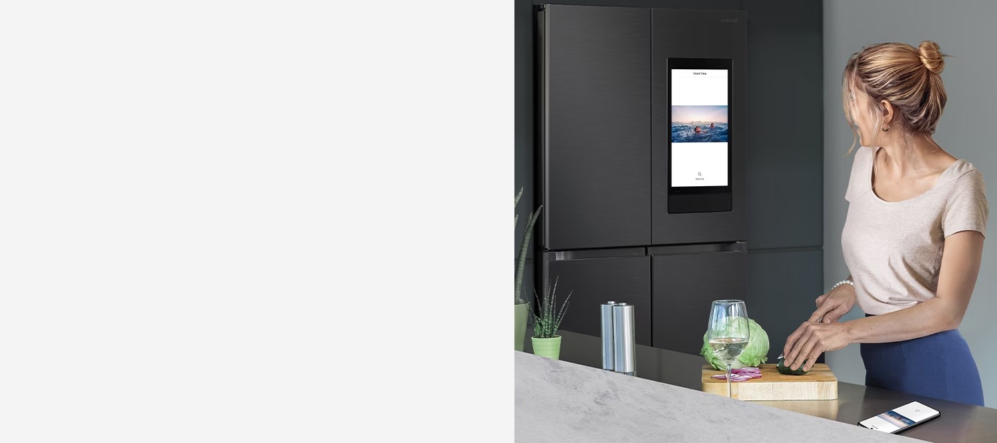 Family Hub Smart Fridges | Samsung Canada