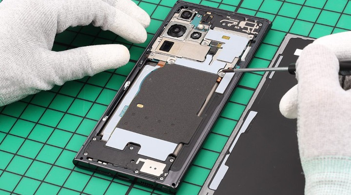 Backup your Galaxy device with a broken or damaged screen using ...