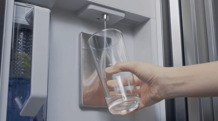 Addressing warm water and bad taste with your Samsung refrigerator ...