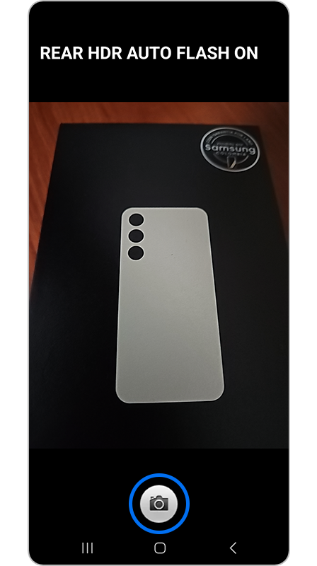 ¿Cómo usar el menú test para probar la cámara principal? | Samsung CO