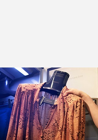 QLED, Galaxy Z Flip and Watch Bundle | Smart Home | Samsung UK