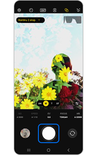 Fotografi profesional menggunakan aplikasi Expert RAW Galaxy