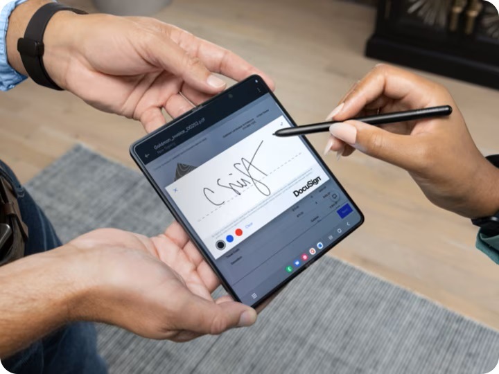 Smartphones pliables – Galaxy Z Fold4 & Flip4 | Samsung Professionnels FR