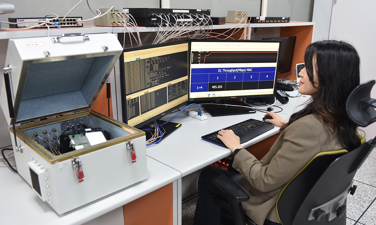 Samsung and Qualcomm Achieve Innovative Industry-First Milestone with ...