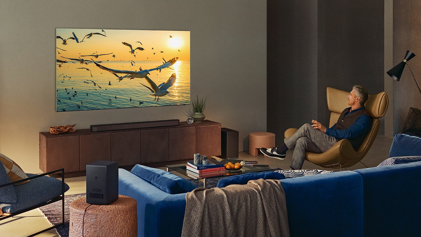 Samsung Q-Series Soundbar with Q-Symphony | Samsung Gulf