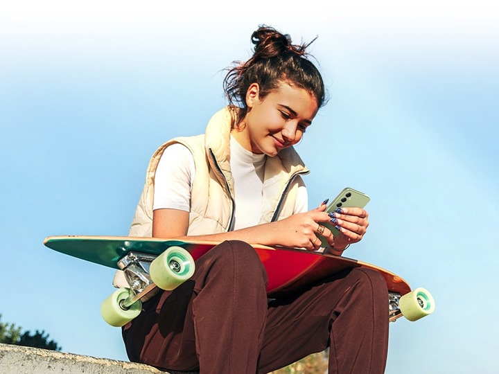 Galaxy Mobile Phones, Watches & Tablets | Samsung Indonesia