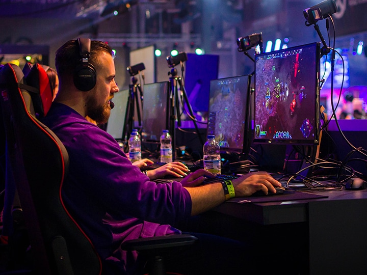 7 Geolocation Games to Get You Exploring the Outdoors | Samsung India