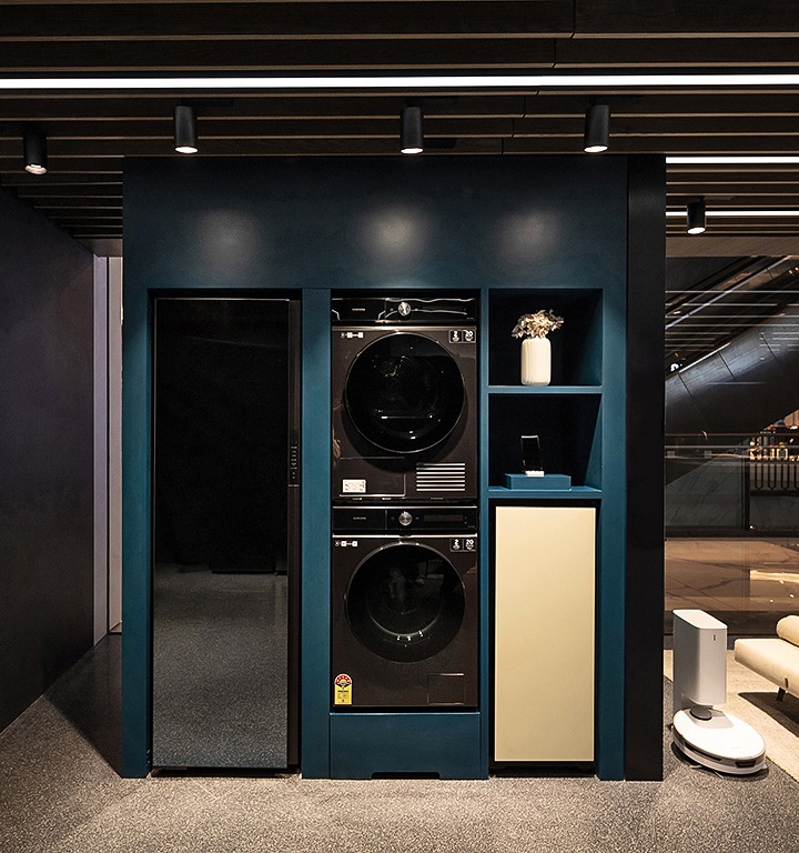 Intelligent Closet - Samsung BKC, Mumbai - SmartThings AI | Samsung India