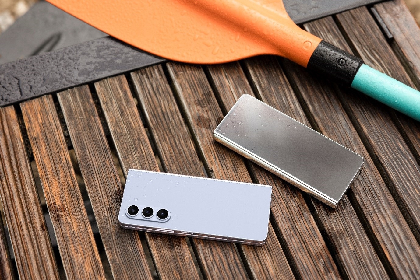 Flippin’ Fantastic: Redefining the Flip & Fold Experience | Samsung New ...