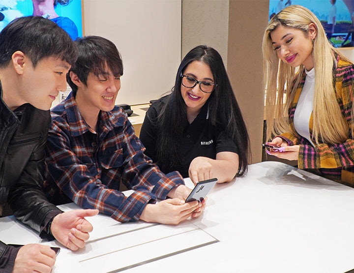 Samsung Experience Store - Design your experience online | Samsung ...