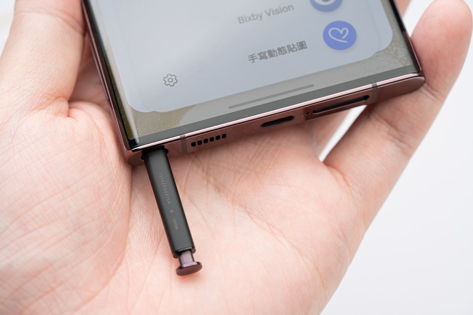 最完整評測! Samsung Galaxy S22 Ultra 開箱評測 優缺點體驗評價比較! | Samsung 台灣