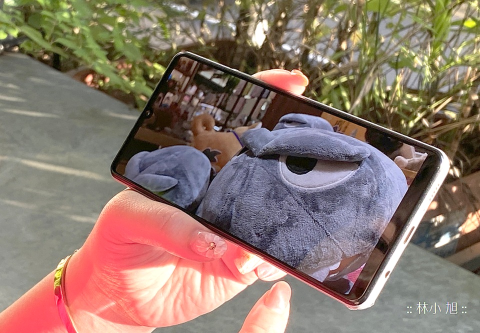 大螢幕大電量！平價 5G 全頻 Samsung Galaxy A42 5G 智慧型手機開箱與拍照實測分享 | 台灣三星電子 | Samsung 台灣