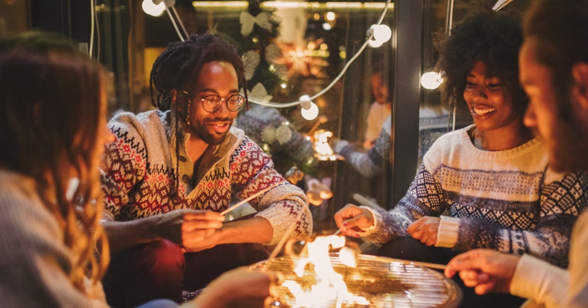 5 Ways to Make This Year’s Holiday Better Than Ever | Samsung UK