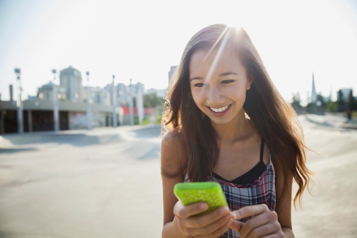 The 5-Step Checklist for Buying a Kid’s First Phone | Samsung UK