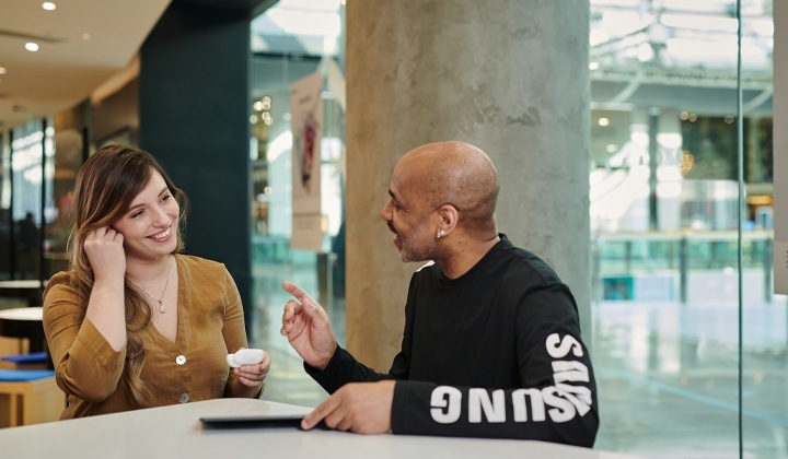 Samsung Experience Store - Repairs & Services | Samsung UK