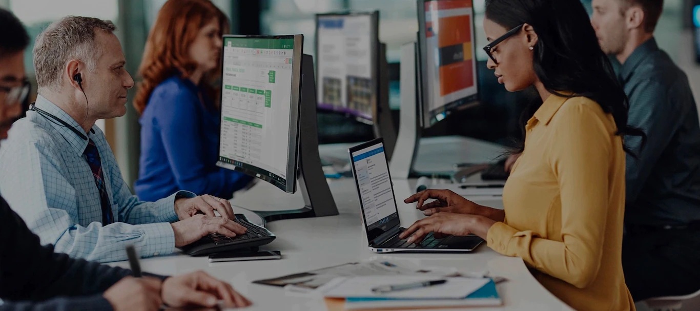 Business Computing: Computers, SSDs & More | Samsung Business | US