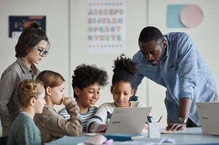 Chromebooks for Education | Built for Schools | Samsung Business ...