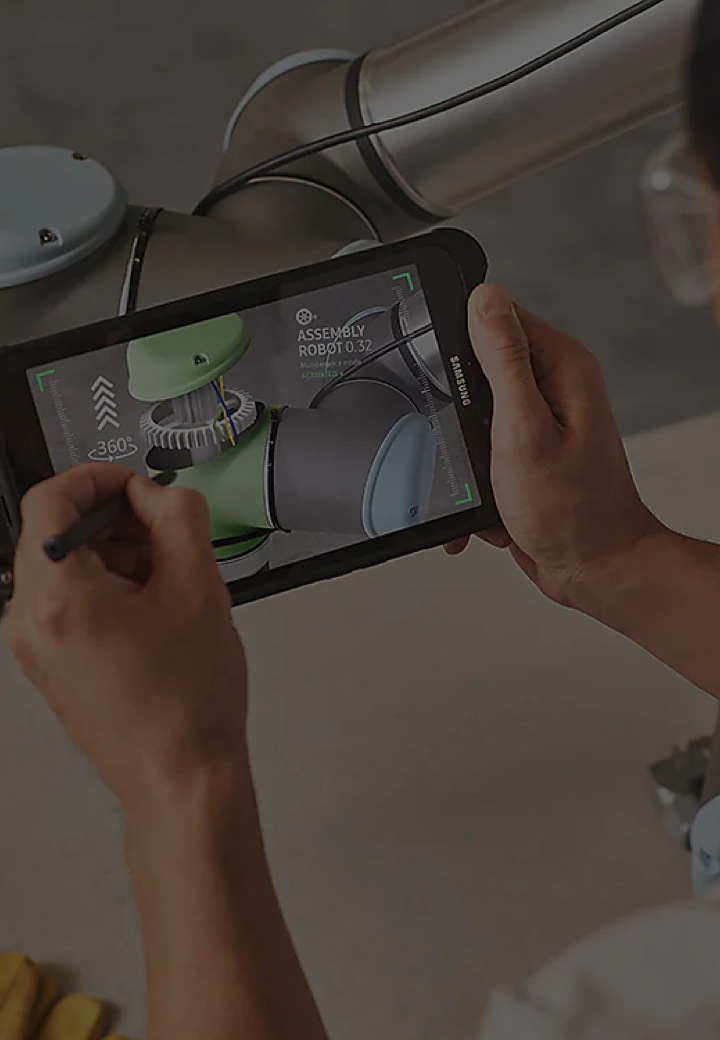 Manufacturing Mobility & Smart Factory Solutions | Samsung Business | US