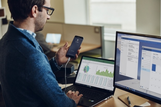 Custom Phones, Tablets & Wearables | Samsung Business | US