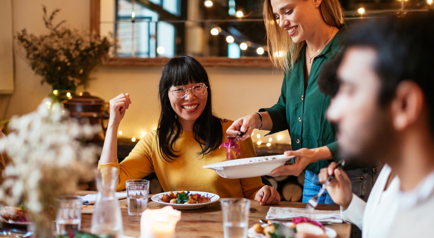 5 ways to celebrate the season together | Samsung US