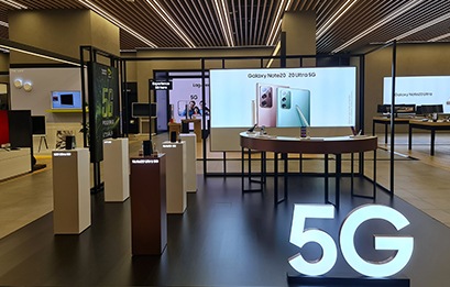 Samsung Dubai Mall - Experience Store in UAE | Samsung Gulf