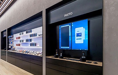 Samsung Dubai Mall - Experience Store in UAE | Samsung Gulf