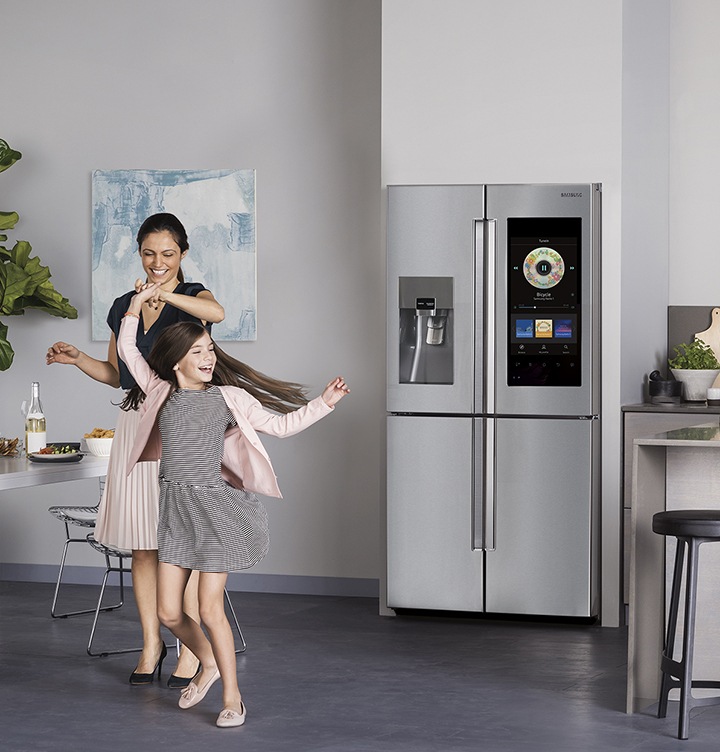 Family Hub : Frigo Connecté | Samsung FR