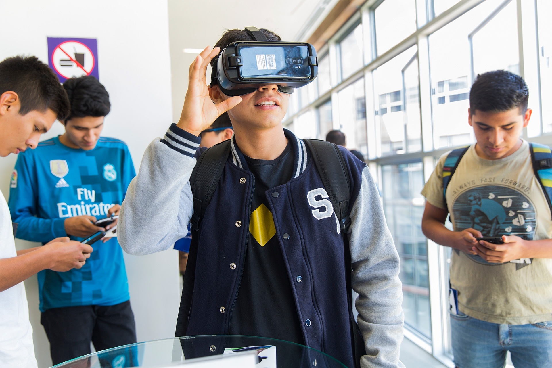 Samsung Realidad Virtual (VR) aplicada a educación | Samsung PE