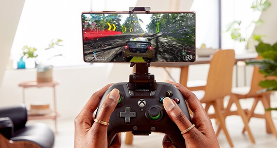 What Screen Size Do I Need? | Mobile Buying Guide | Samsung UK