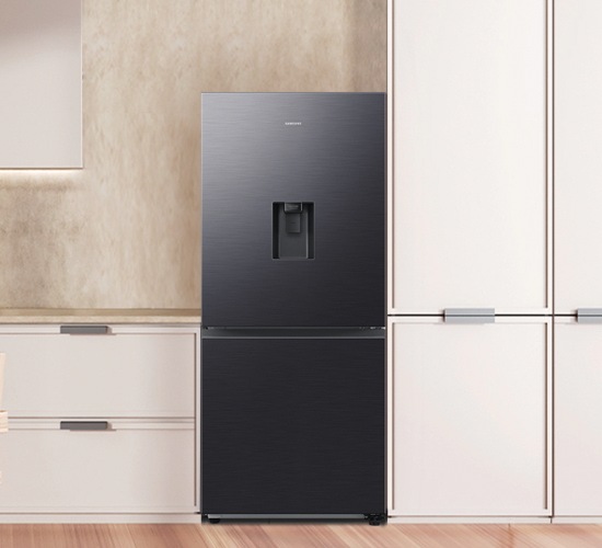 455L Bottom Mount Refrigerator Non plumbed water Dispenser SRL4600BD Black Doi Samsung Australia