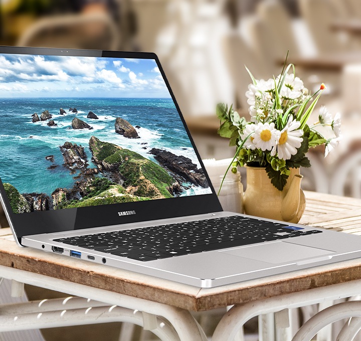 노트북 7 33.7 cm Core™ i3 / 256 GB SSD | NT730XBE-K38 | Samsung 대한민국